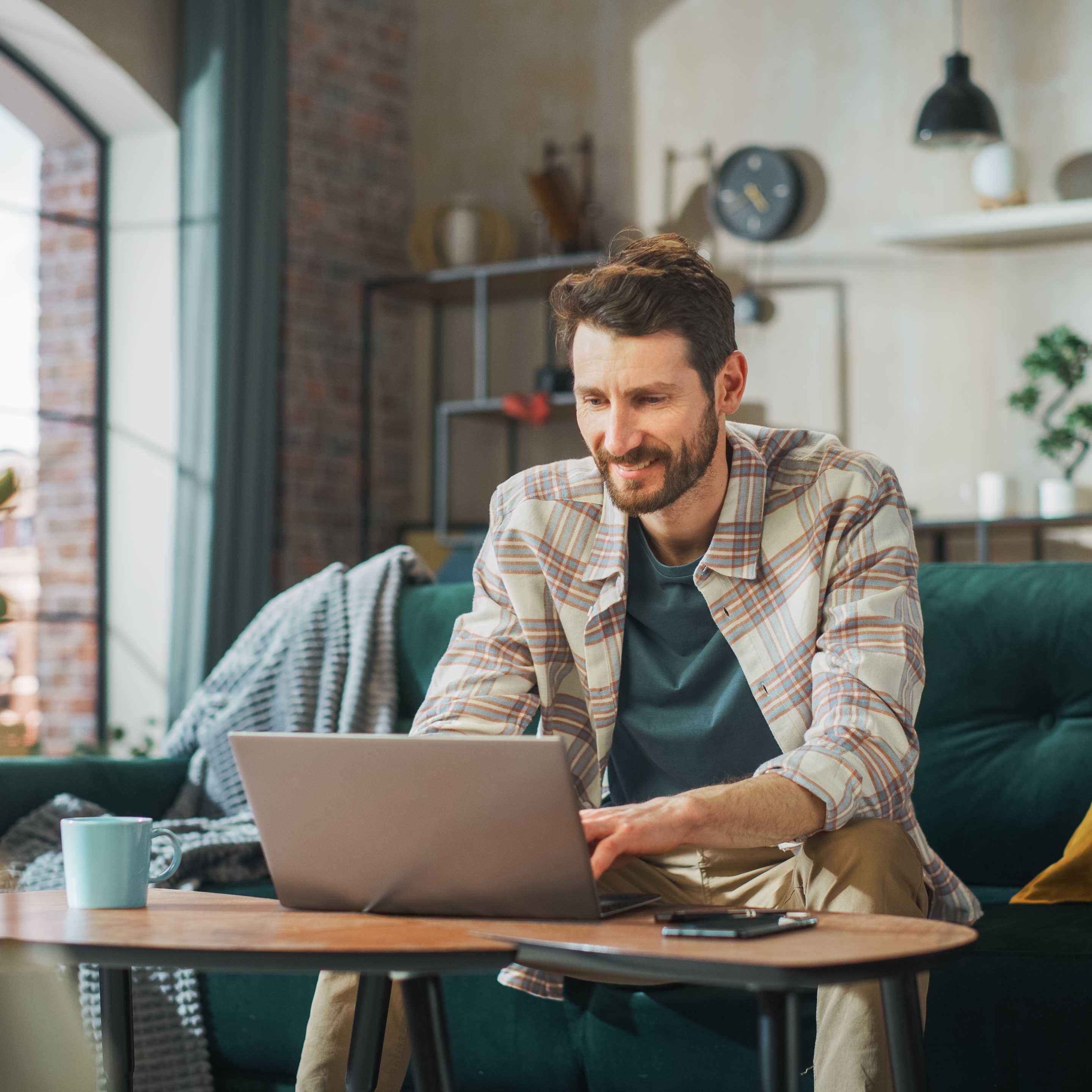 L1 Essential IT Skills Using Digital DevicesUsing mobile tech LC